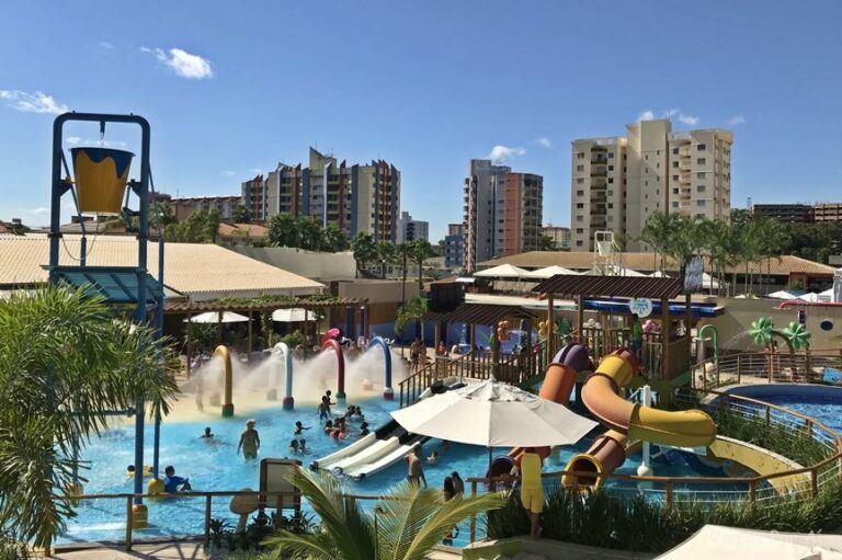 7 Melhores parques aquáticos em Caldas Novas 2026